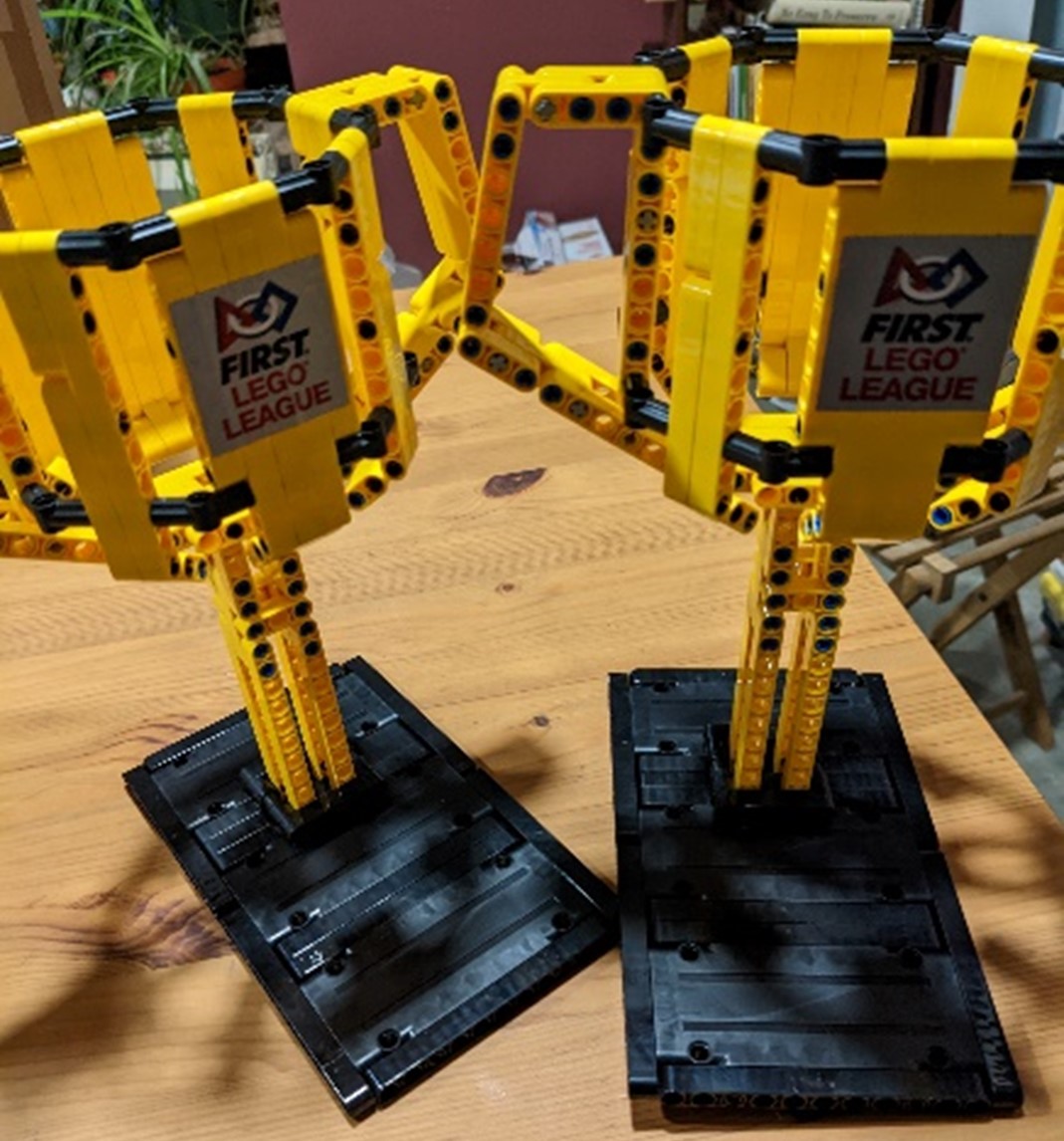 Middle School Teams Prepare for the FIRST Lego League (FLL) Robotics ...