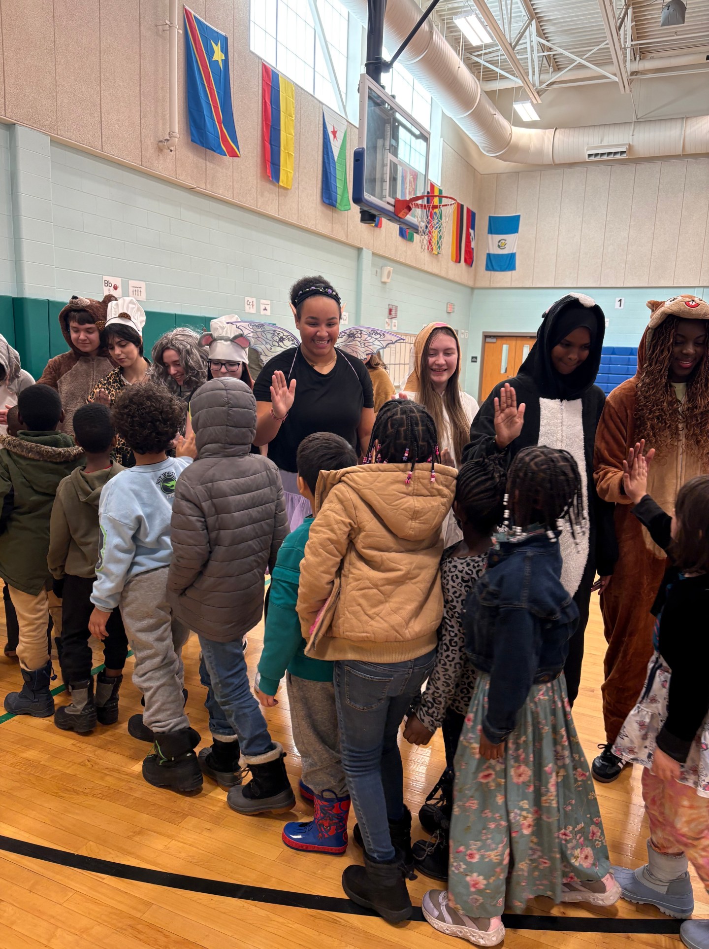 Lewiston High School Theater Students Inspire Connors Elementary School ...